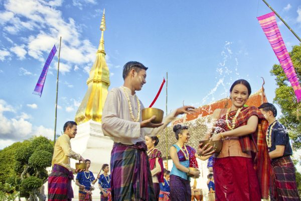 Do’s & Dont’s Yang Harus Kamu Ketahui Pada Saat Merayakan Songkran ...